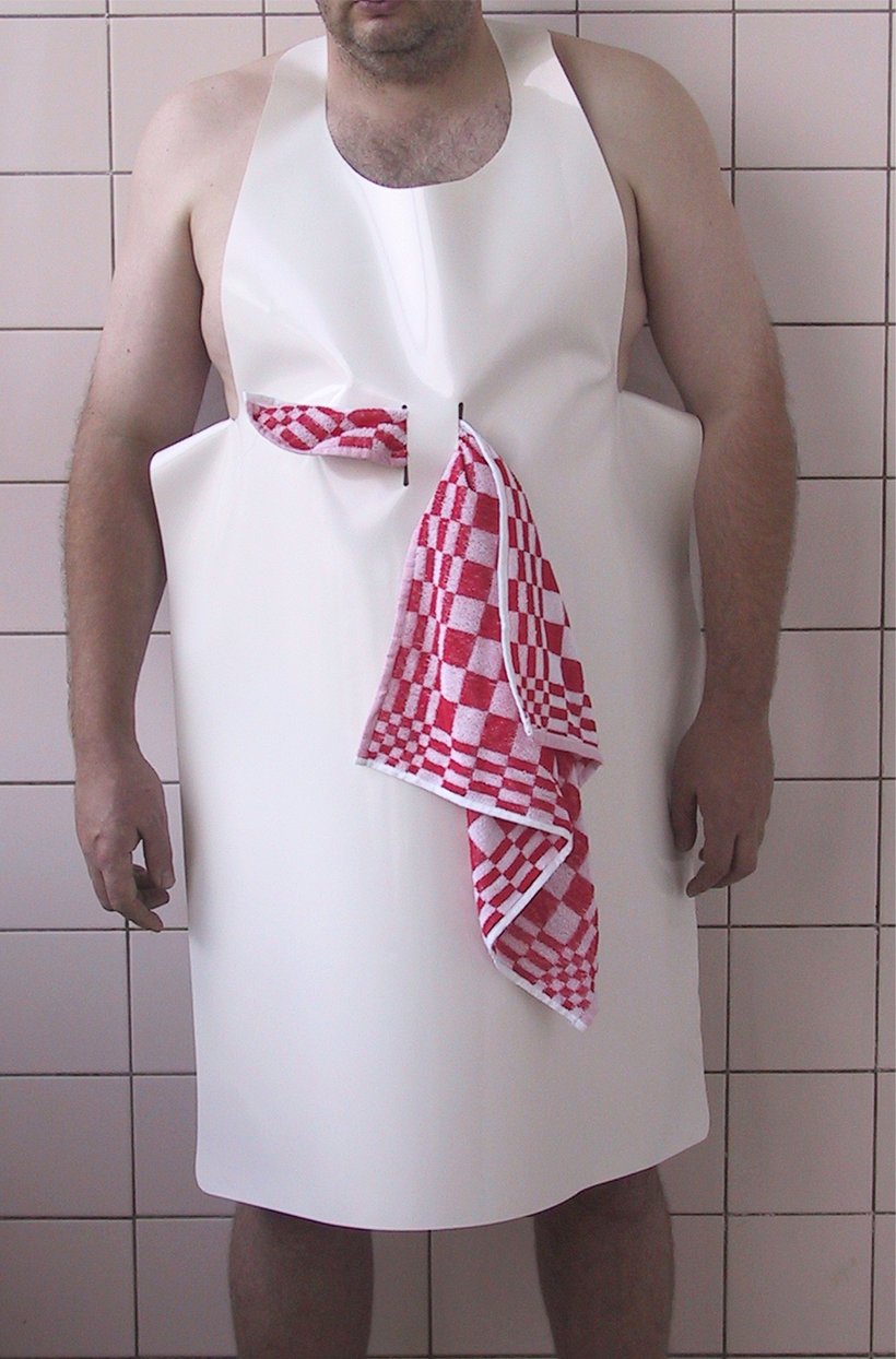 Double Dutch aprons - Work | Ineke Hans Studio