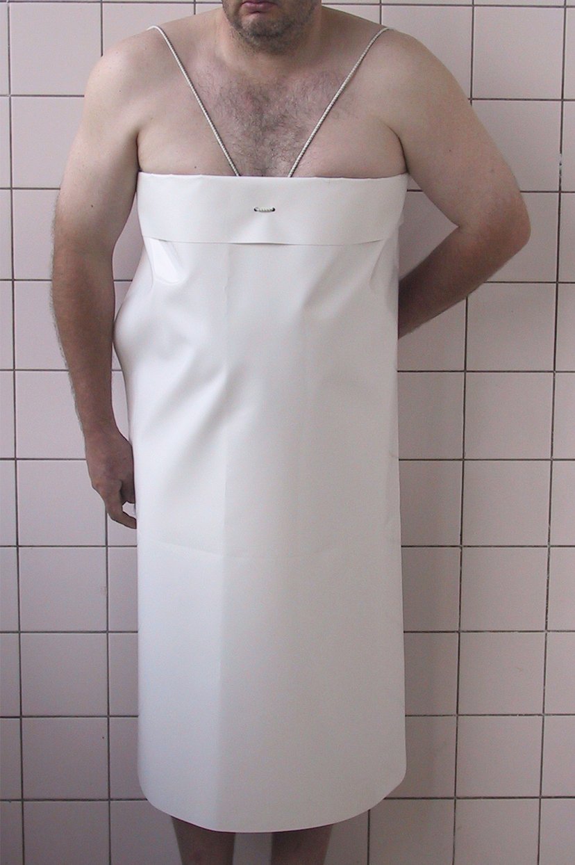 Double Dutch aprons - Work | Ineke Hans Studio
